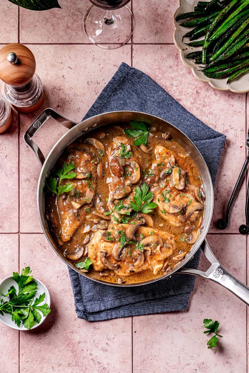 Chicken with Mushroom Marsala Sauce (Pollo al Marsala) - Cooking With ...